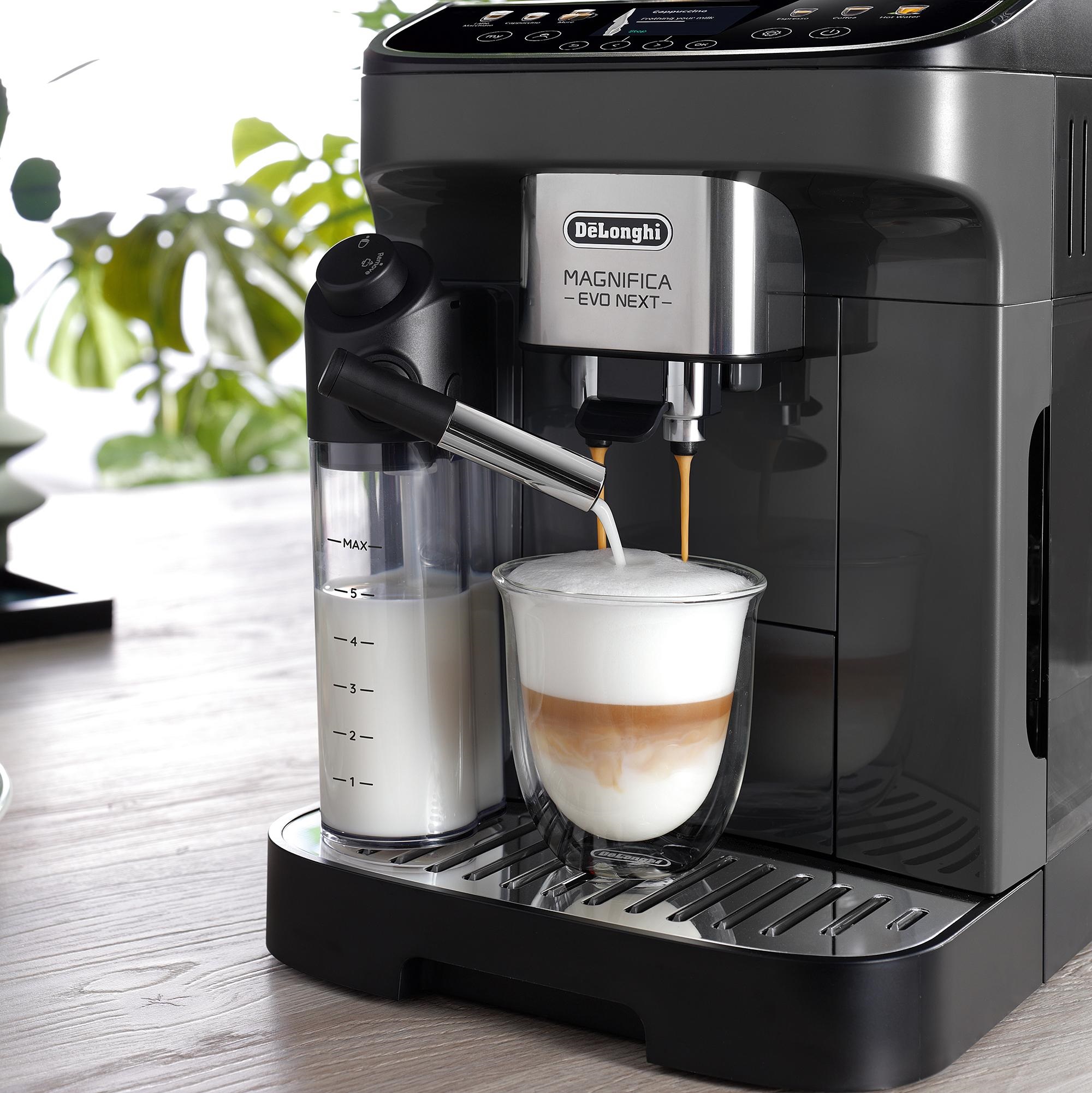 De'Longhi Magnifica Evo Next Review [After Careful Analysis]
