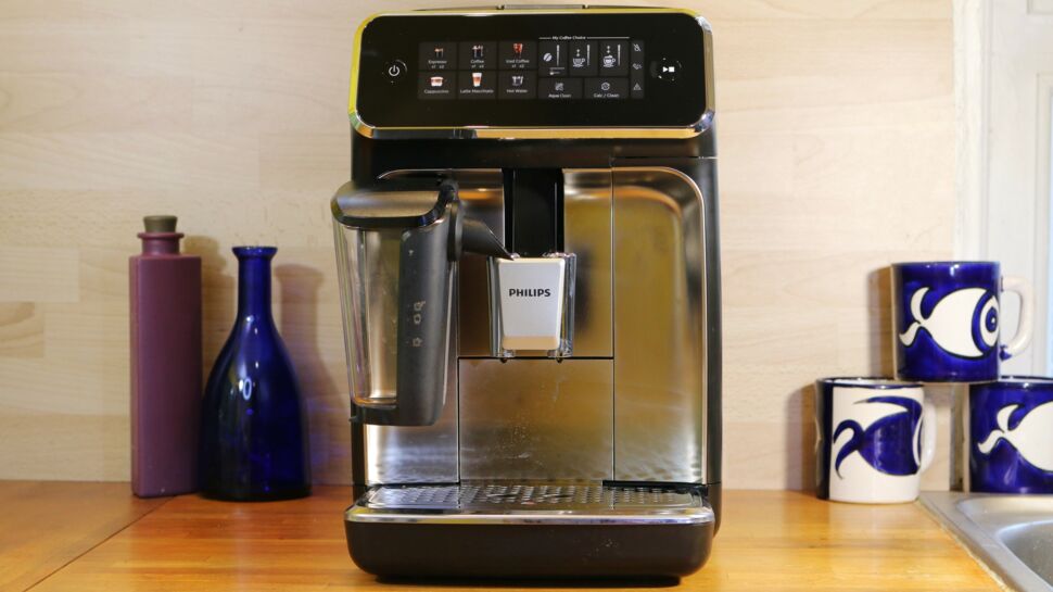 Philips 3300 LatteGo Review [After Conscientious Testing]